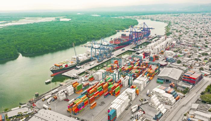 Los puertos ecuatorianos movieron un 8% más de carga en el 2021 | El ...